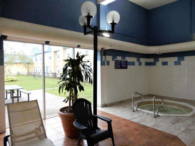 Days Inn & Suites Moncton, New Brunswick {Review & Photos} - Gr8 Travel ...