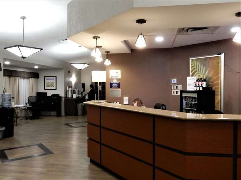 Days Inn & Suites Moncton, New Brunswick {Review & Photos} - Gr8 Travel ...